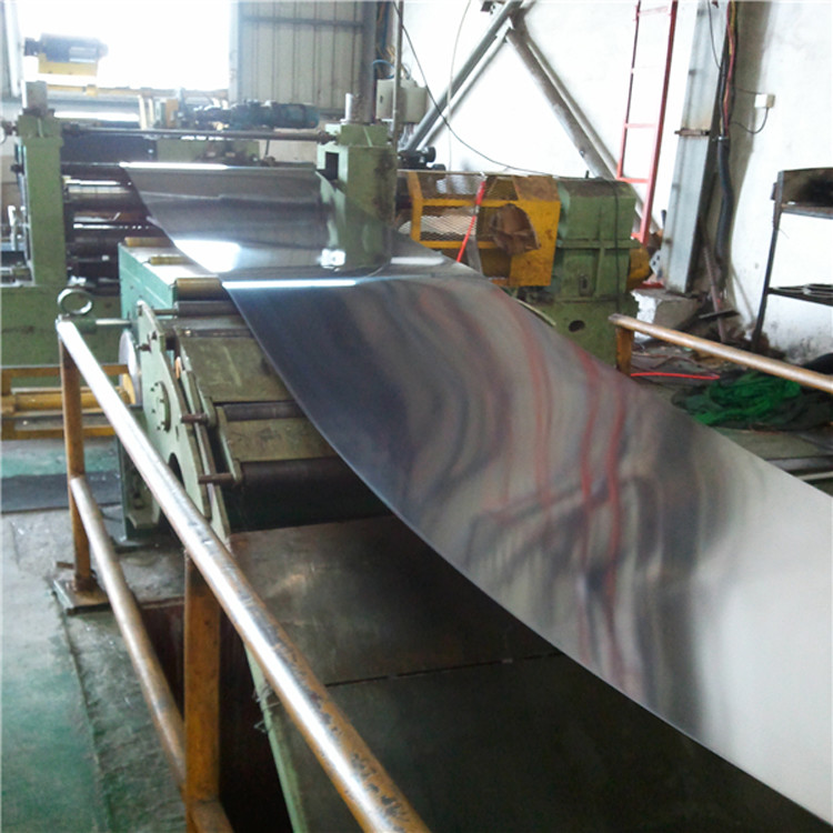 What are the specifications of stainless steel sheet?